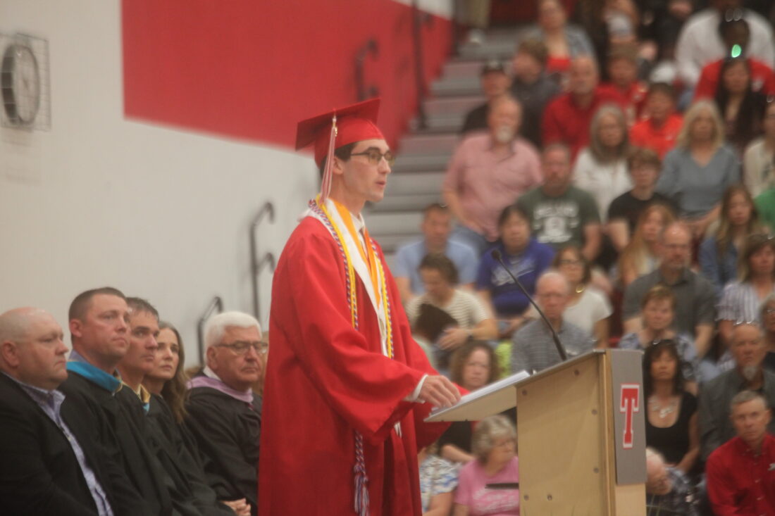 THS valedictorian challenges classmates to reflect, ponder impact on ...